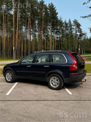 Melns Volvo XC90 2003 Rīga, ar dzinēja tilpumu 2.50 L un nobraukumu 0 tūkst. km par 2500 €, foto 5 vietnē AUTOMOTO.COM.LV