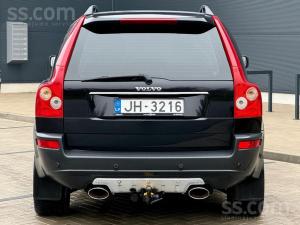 Black Volvo XC90 2003 in Riga, with an engine capacity of 2.90 L and mileage of 291 thousand km for 2850 €, photo 11 on AUTOMOTO.COM.LV