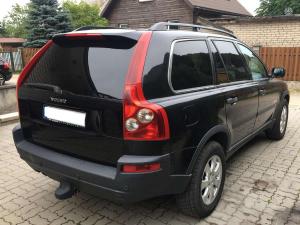 Black Volvo XC90 2003 in Kaunas, with an engine capacity of 2.40 L and mileage of 245 thousand km for 5200 €, photo 4 on AUTOMOTO.COM.LV