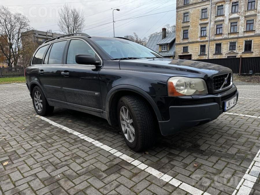 Black Volvo XC90 2003 in Riga, with an engine capacity of 2.90 L and mileage of 375 thousand km for 3000 €, photo 2 on AUTOMOTO.COM.LV