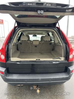 Melns Volvo XC90 2003 Tallina, ar dzinēja tilpumu 2.50 L un nobraukumu 341 tūkst. km par 5000 €, foto 11 vietnē AUTOMOTO.COM.LV