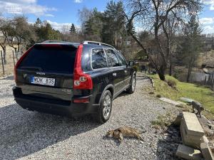 Black Volvo XC90 2003 in Kaunas, with an engine capacity of 2.90 L and mileage of 247 thousand km for 3500 €, photo 10 on AUTOMOTO.COM.LV