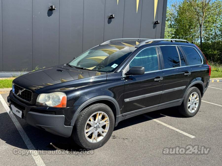 Black Volvo XC90 2003 in Tallinn, with an engine capacity of 2.40 L and mileage of 0 thousand km for 3500 €, photo 3 on AUTOMOTO.COM.LV