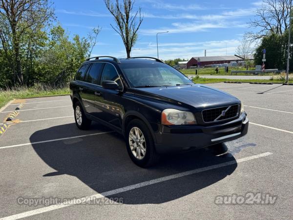 Melns Volvo XC90 2003 Tallina, ar dzinēja tilpumu 2.40 L un nobraukumu 0 tūkst. km par 3500 €, foto 7 vietnē AUTOMOTO.COM.LV