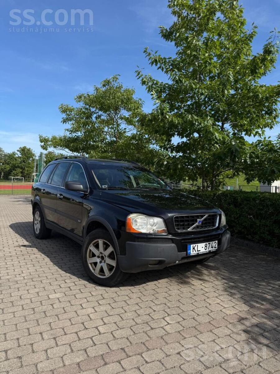 Melns Volvo XC90 2003 Jelgava, ar dzinēja tilpumu 2.40 L un nobraukumu 350 tūkst. km par 1500 €, foto 10 vietnē AUTOMOTO.COM.LV