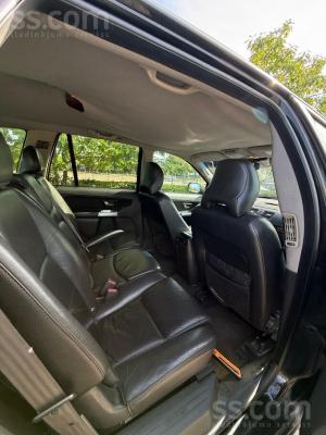 Melns Volvo XC90 2003 Jelgava, ar dzinēja tilpumu 2.40 L un nobraukumu 350 tūkst. km par 1500 €, foto 11 vietnē AUTOMOTO.COM.LV