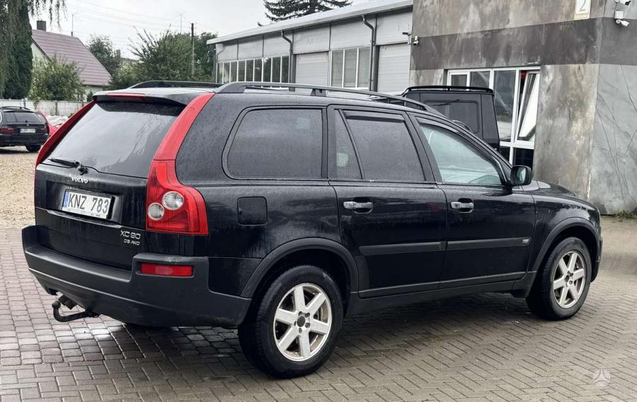 Black Volvo XC90 2003 in Radviliskis, with an engine capacity of 2.50 L and mileage of 247 thousand km for 1650 €, photo 7 on AUTOMOTO.COM.LV