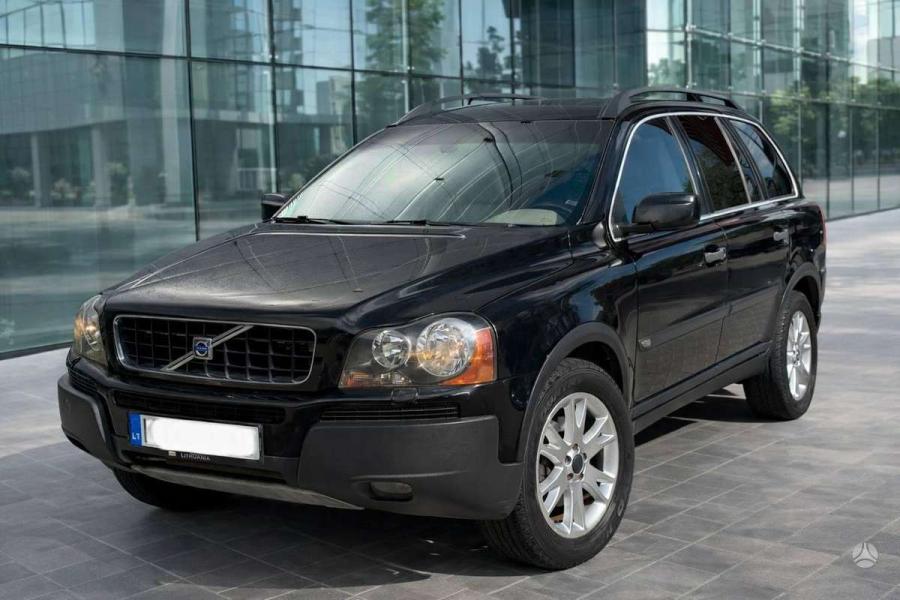 Black Volvo XC90 2003 in Klaipeda, with an engine capacity of 2.90 L and mileage of 148 thousand km for 2800 €, photo 3 on AUTOMOTO.COM.LV