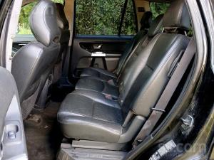 Black Volvo XC90 2003 in Riga, with an engine capacity of 2.40 L and mileage of 0 thousand km for 1990 €, photo 9 on AUTOMOTO.COM.LV