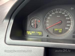 Черный Вольво ХС90 2003 в Таллин, объемом двигателя 2.40 л и пробегом 387 тыс. км за 4200 €, фото 14 на AUTOMOTO.COM.LV