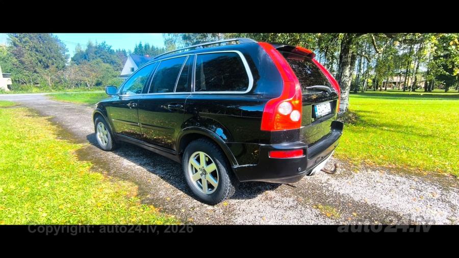 Melns Volvo XC90 2003 Pērnava, ar dzinēja tilpumu 2.40 L un nobraukumu 464 tūkst. km par 3400 €, foto 5 vietnē AUTOMOTO.COM.LV