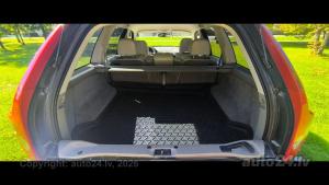 Melns Volvo XC90 2003 Pērnava, ar dzinēja tilpumu 2.40 L un nobraukumu 464 tūkst. km par 3400 €, foto 9 vietnē AUTOMOTO.COM.LV