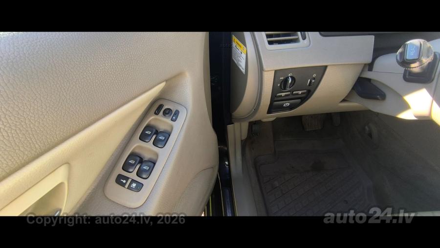 Melns Volvo XC90 2003 Pērnava, ar dzinēja tilpumu 2.40 L un nobraukumu 464 tūkst. km par 3400 €, foto 14 vietnē AUTOMOTO.COM.LV