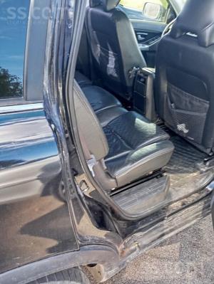 Melns Volvo XC90 2003 Jelgava, ar dzinēja tilpumu 2.40 L un nobraukumu 450 tūkst. km par 2300 €, foto 8 vietnē AUTOMOTO.COM.LV