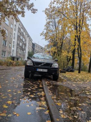 Melns Volvo XC90 2003 Rīga, ar dzinēja tilpumu 2.90 L un nobraukumu 260 tūkst. km par 3800 €, foto 6 vietnē AUTOMOTO.COM.LV