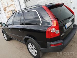 Melns Volvo XC90 2004 Rīga, ar dzinēja tilpumu 2.40 L un nobraukumu 265 tūkst. km par 5500 €, foto 7 vietnē AUTOMOTO.COM.LV