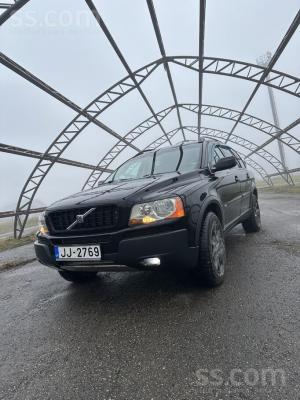 Black Volvo XC90 2004 in Saldus, with an engine capacity of 2.40 L and mileage of 467 thousand km for 3400 €, photo  on AUTOMOTO.COM.LV