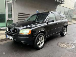 Black Volvo XC90 2004 in Vilnius, with an engine capacity of 2.40 L and mileage of 372 thousand km for 4000 €, photo 2 on AUTOMOTO.COM.LV