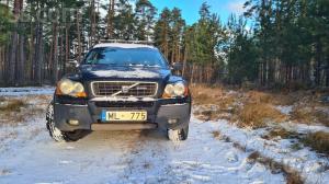 Black Volvo XC90 2004 in Riga, with an engine capacity of 2.50 L and mileage of 0 thousand km for 3000 €, photo 3 on AUTOMOTO.COM.LV