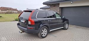 Melns Volvo XC90 2004 Viļņa, ar dzinēja tilpumu 2.40 L un nobraukumu 389 tūkst. km par 2999 €, foto 4 vietnē AUTOMOTO.COM.LV