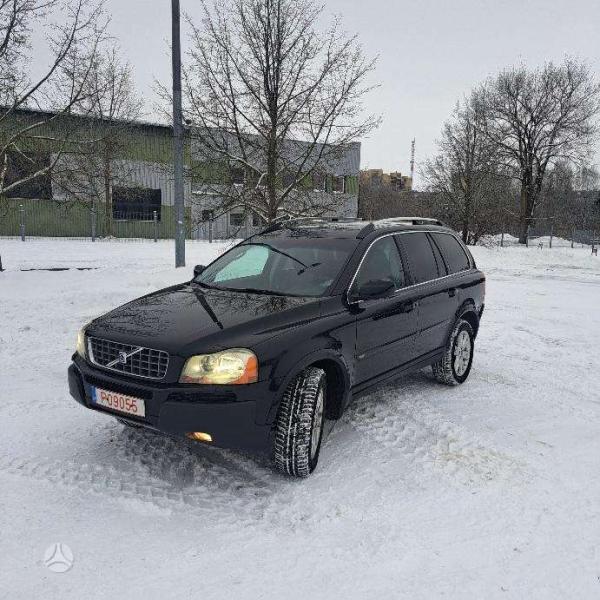 Melns Volvo XC90 2004 Utena, ar dzinēja tilpumu 2.40 L un nobraukumu 320 tūkst. km par 4250 €, foto 3 vietnē AUTOMOTO.COM.LV