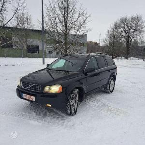Melns Volvo XC90 2004 Utena, ar dzinēja tilpumu 2.40 L un nobraukumu 320 tūkst. km par 4250 €, foto 3 vietnē AUTOMOTO.COM.LV