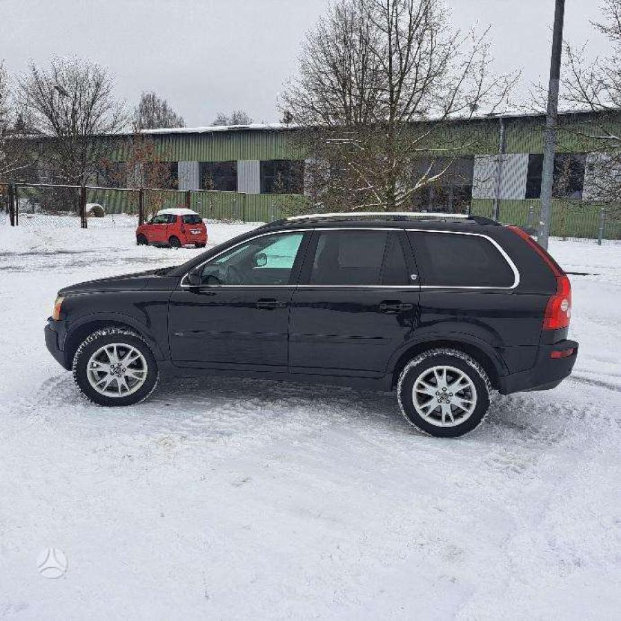 Melns Volvo XC90 2004 Utena, ar dzinēja tilpumu 2.40 L un nobraukumu 320 tūkst. km par 4250 €, foto 11 vietnē AUTOMOTO.COM.LV