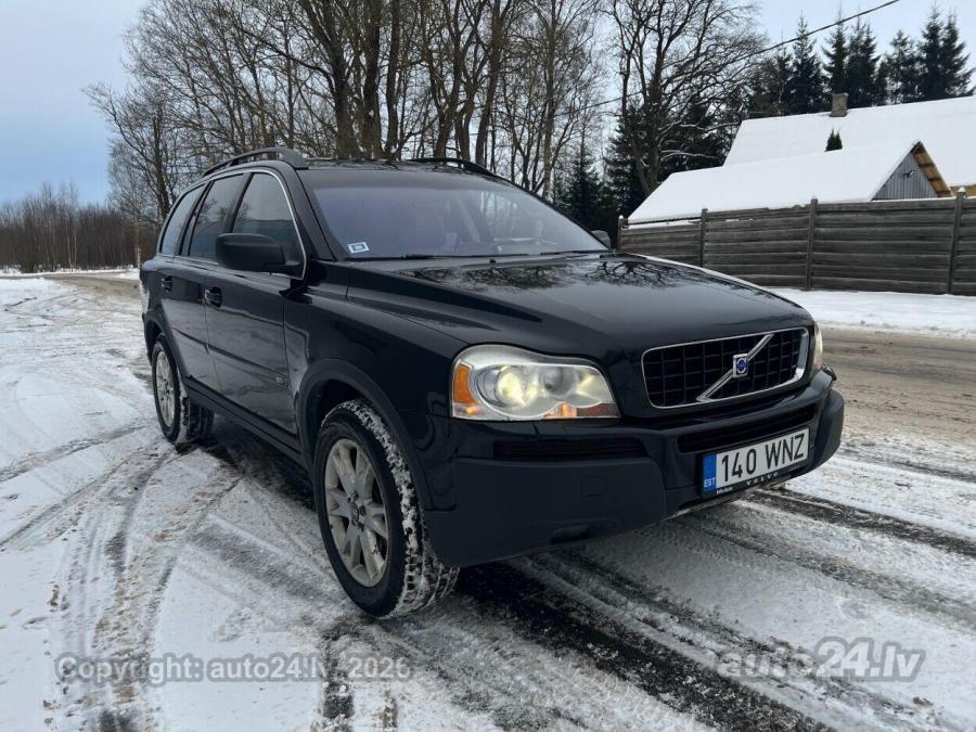 Black Volvo XC90 2004 in Parnu, with an engine capacity of 2.40 L and mileage of 349 thousand km for 3490 €, photo 2 on AUTOMOTO.COM.LV