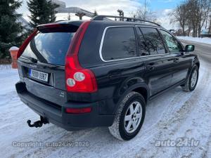 Black Volvo XC90 2004 in Paide, with an engine capacity of 2.40 L and mileage of 0 thousand km for 4900 €, photo 5 on AUTOMOTO.COM.LV