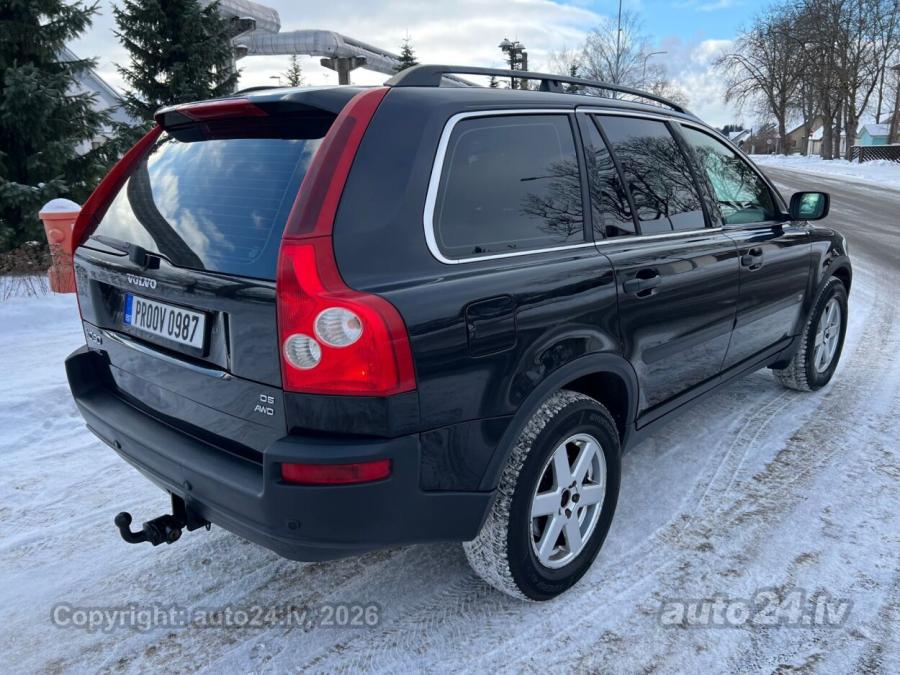 Black Volvo XC90 2004 in Paide, with an engine capacity of 2.40 L and mileage of 0 thousand km for 4900 €, photo 5 on AUTOMOTO.COM.LV