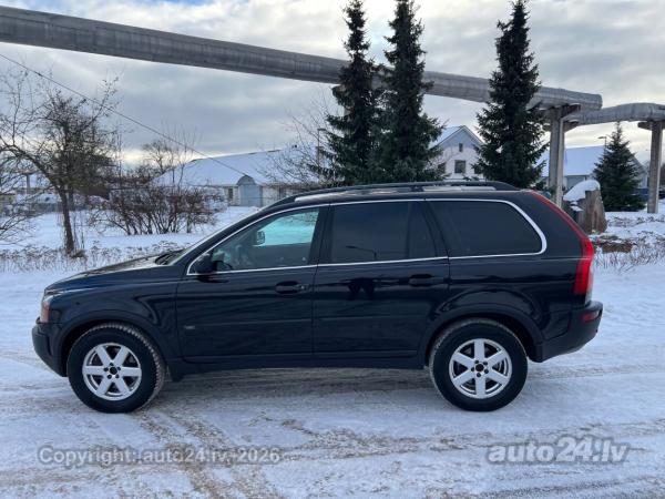 Black Volvo XC90 2004 in Paide, with an engine capacity of 2.40 L and mileage of 0 thousand km for 4900 €, photo 6 on AUTOMOTO.COM.LV