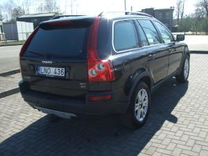 Melns Volvo XC90 2004 Alīta, ar dzinēja tilpumu 2.50 L un nobraukumu 320 tūkst. km par 4500 €, foto  vietnē AUTOMOTO.COM.LV