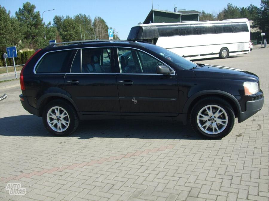Melns Volvo XC90 2004 Alīta, ar dzinēja tilpumu 2.50 L un nobraukumu 320 tūkst. km par 4500 €, foto 11 vietnē AUTOMOTO.COM.LV