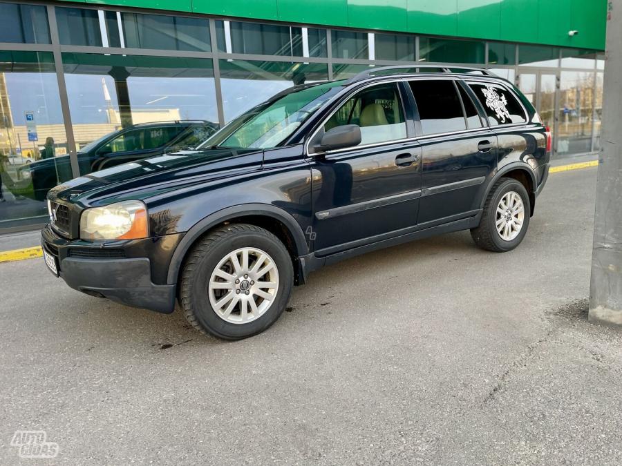 Black Volvo XC90 2004 in Vilnius, with an engine capacity of 2.40 L and mileage of 430 thousand km for 3150 €, photo 9 on AUTOMOTO.COM.LV