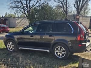 Melns Volvo XC90 2004 Kauņa, ar dzinēja tilpumu 2.40 L un nobraukumu 346 tūkst. km par 4150 €, foto 10 vietnē AUTOMOTO.COM.LV