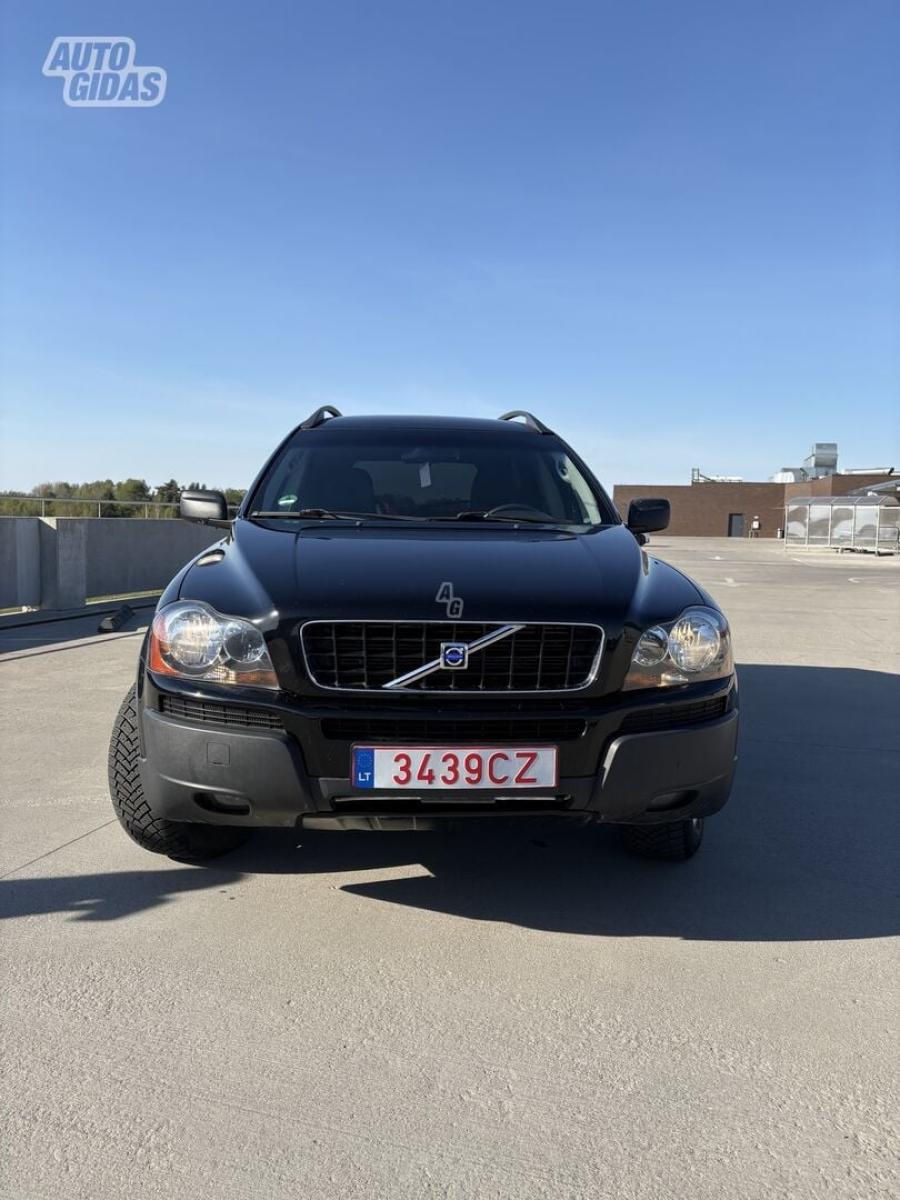 Melns Volvo XC90 2004 Viļņa, ar dzinēja tilpumu 2.40 L un nobraukumu 336 tūkst. km par 4500 €, foto 4 vietnē AUTOMOTO.COM.LV