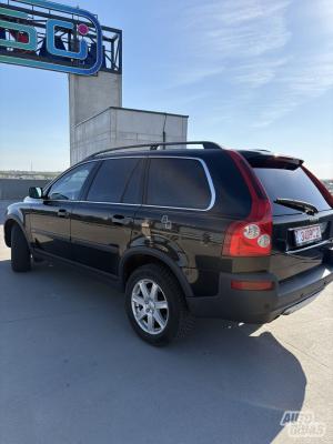 Melns Volvo XC90 2004 Viļņa, ar dzinēja tilpumu 2.40 L un nobraukumu 336 tūkst. km par 4500 €, foto 5 vietnē AUTOMOTO.COM.LV