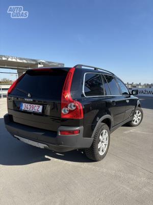 Melns Volvo XC90 2004 Viļņa, ar dzinēja tilpumu 2.40 L un nobraukumu 336 tūkst. km par 4500 €, foto 6 vietnē AUTOMOTO.COM.LV