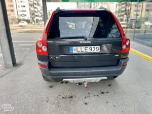 Melns Volvo XC90 2004 Viļņa, ar dzinēja tilpumu 2.40 L un nobraukumu 433 tūkst. km par 2900 €, foto 11 vietnē AUTOMOTO.COM.LV