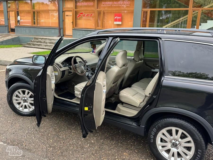 Melns Volvo XC90 2004 Kauņa, ar dzinēja tilpumu 2.40 L un nobraukumu 329 tūkst. km par 2300 €, foto 12 vietnē AUTOMOTO.COM.LV