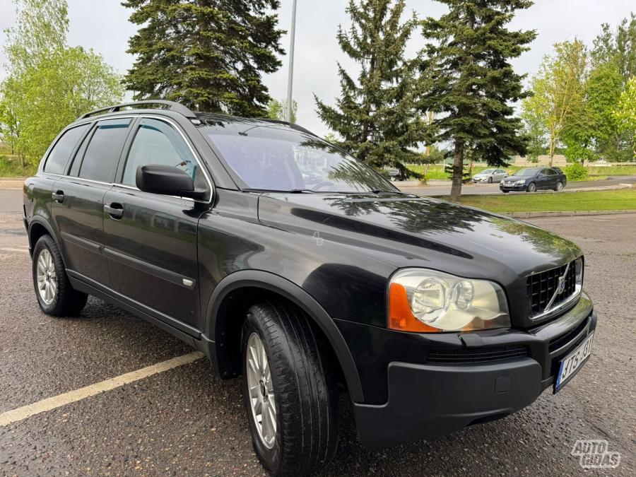 Melns Volvo XC90 2004 Kauņa, ar dzinēja tilpumu 2.40 L un nobraukumu 329 tūkst. km par 2300 €, foto 16 vietnē AUTOMOTO.COM.LV