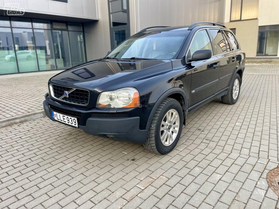 Melns Volvo XC90 2004 Viļņa, ar dzinēja tilpumu 2.40 L un nobraukumu 433 tūkst. km par 2900 €, foto 1 vietnē AUTOMOTO.COM.LV