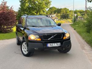 Melns Volvo XC90 2004 Kauņa, ar dzinēja tilpumu 2.40 L un nobraukumu 385 tūkst. km par 2999 €, foto 3 vietnē AUTOMOTO.COM.LV