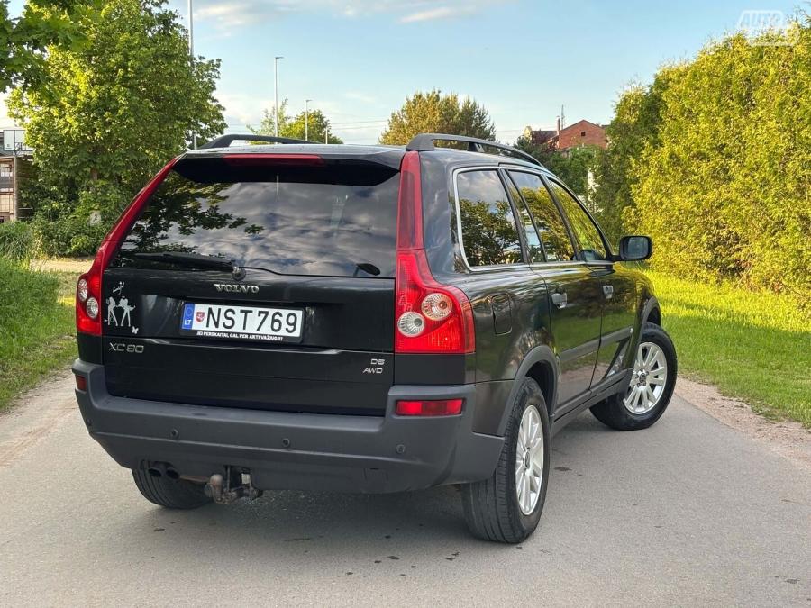 Melns Volvo XC90 2004 Kauņa, ar dzinēja tilpumu 2.40 L un nobraukumu 385 tūkst. km par 2999 €, foto 5 vietnē AUTOMOTO.COM.LV
