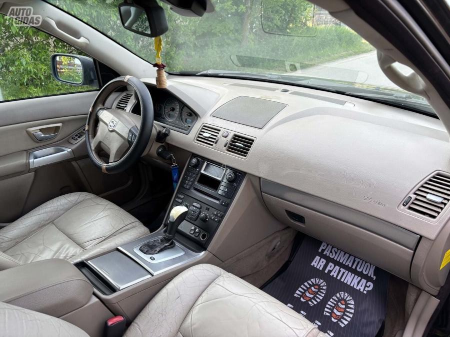 Melns Volvo XC90 2004 Kauņa, ar dzinēja tilpumu 2.40 L un nobraukumu 385 tūkst. km par 2999 €, foto 10 vietnē AUTOMOTO.COM.LV
