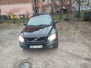 Black Volvo XC90 2004 in Riga, with an engine capacity of 2.40 L and mileage of 385 thousand km for 3350 €, photo 3 on AUTOMOTO.COM.LV