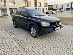 Black Volvo XC90 2004 in Vilnius, with an engine capacity of 2.40 L and mileage of 433 thousand km for 2900 €, photo 4 on AUTOMOTO.COM.LV