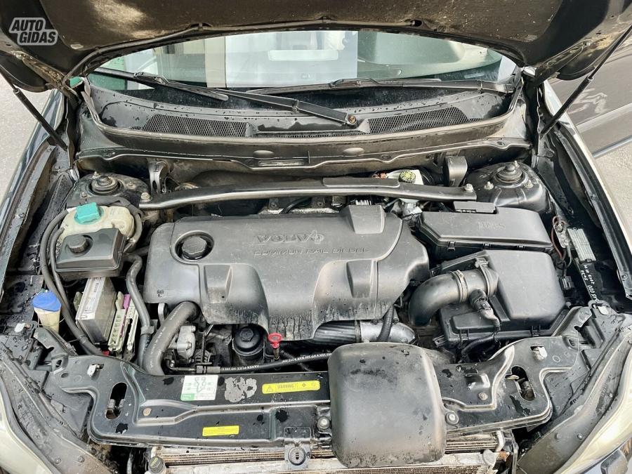 Black Volvo XC90 2004 in Vilnius, with an engine capacity of 2.40 L and mileage of 433 thousand km for 2900 €, photo 19 on AUTOMOTO.COM.LV