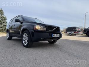 Black Volvo XC90 2004 in Cesis, with an engine capacity of 2.40 L and mileage of 0 thousand km for 3400 €, photo 11 on AUTOMOTO.COM.LV