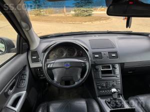 Black Volvo XC90 2004 in Cesis, with an engine capacity of 2.40 L and mileage of 0 thousand km for 3400 €, photo 15 on AUTOMOTO.COM.LV